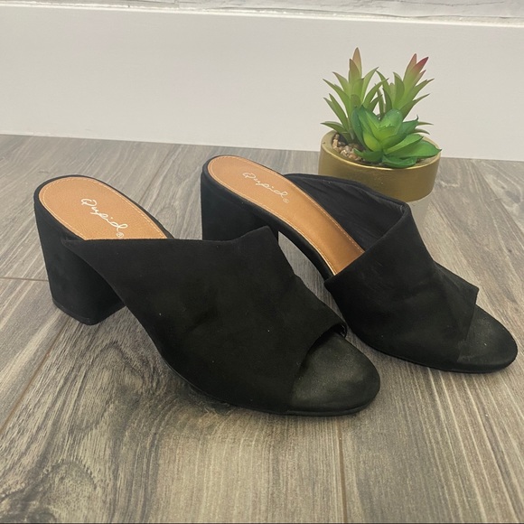 Qupid | Shoes | Qupid Suede Mule Heels | Poshmark